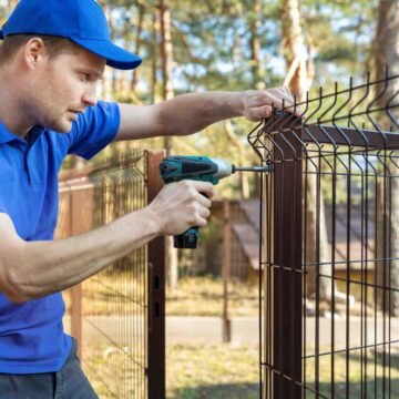 Why Hire a Fence Installer for Your Fencing Project
