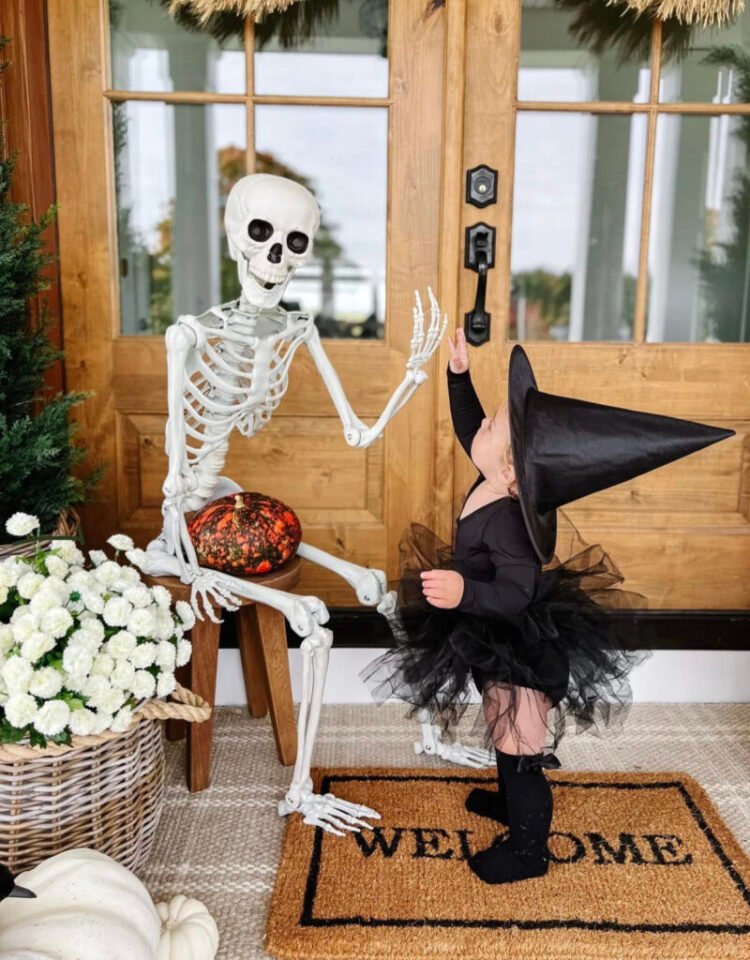 Hauntingly Beautiful: 30 Creepiest Halloween Decor Ideas for 2024