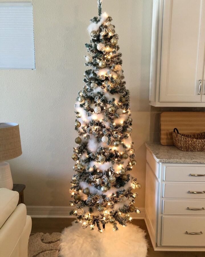Top 30 Modern Christmas Tree Ideas for 2024