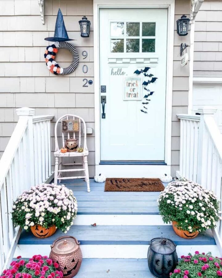 Last Minute Halloween Front Door Decor Ideas To Spook Up Your Home