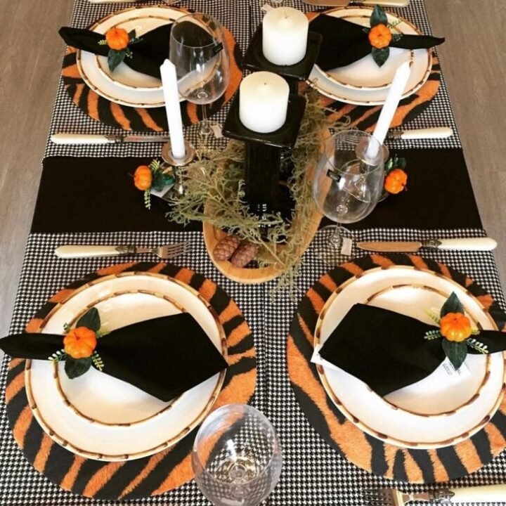 50 Unique Halloween Table Decor Ideas To Impress Your Guests