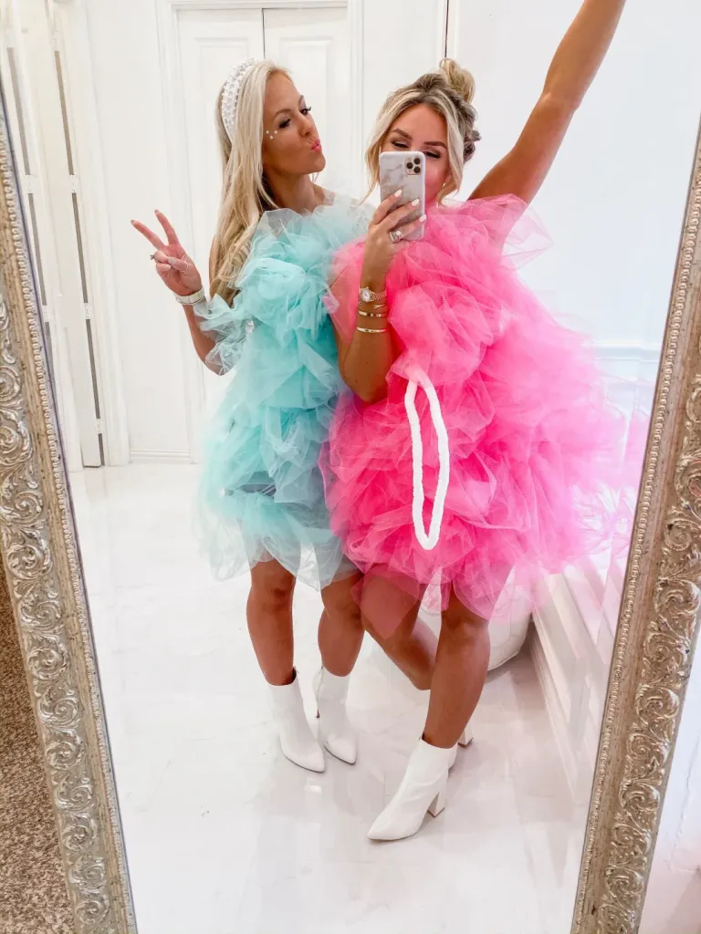 55+ Innovative and Unique Halloween Costumes for 2024