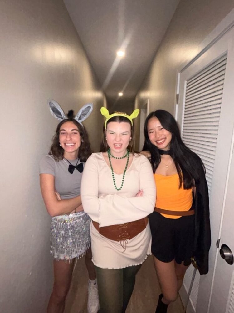 25 Trio Halloween Costume Ideas for Friends, Siblings & More