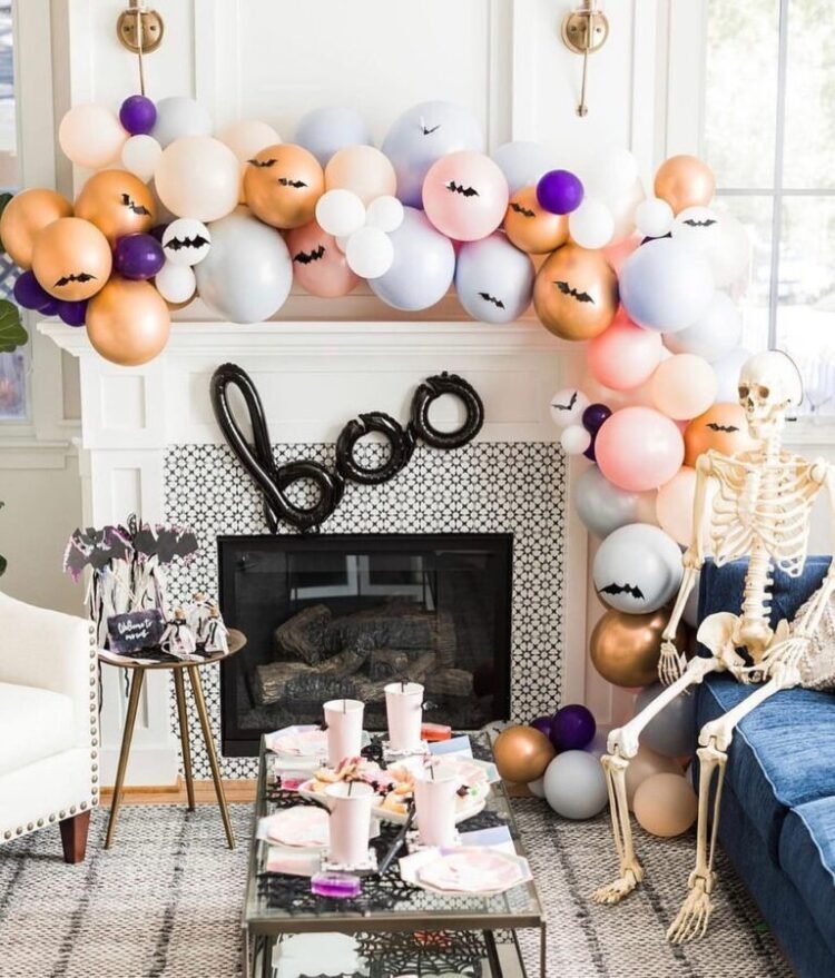 20 Fun Halloween Party Décor Ideas to Spook & Delight