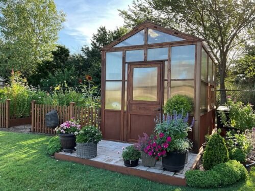 20 Charming Backyard Greenhouse Ideas for Any Home
